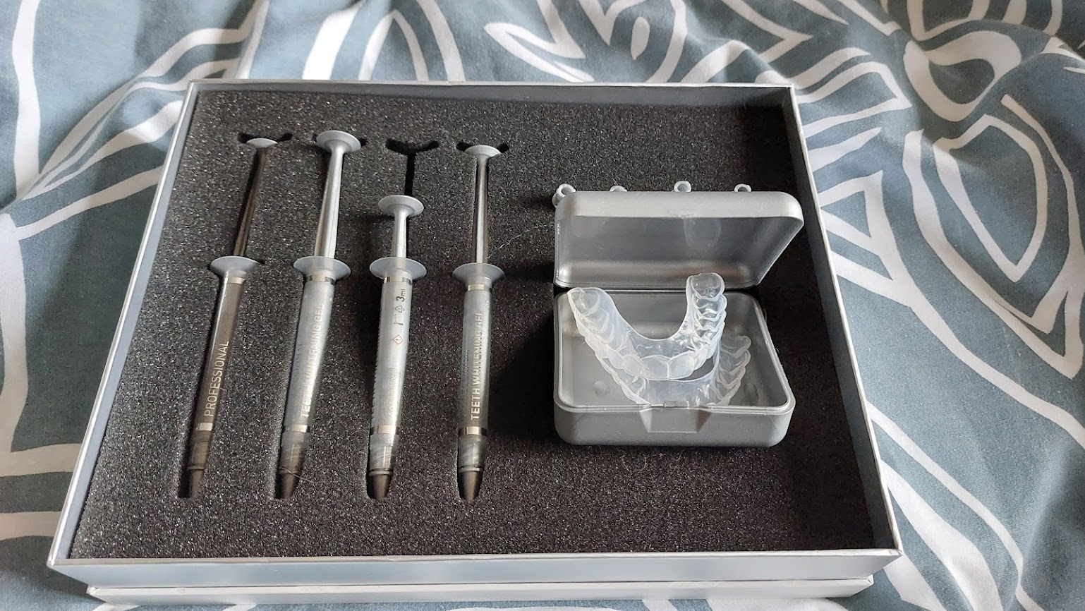 Whitewash Professional Teeth Whitening Review - Plane Beauty